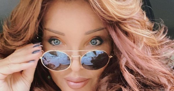 Syn Ewy Minge skończył 31 lat. Zobacz jak wygląda ten długowłosy ...