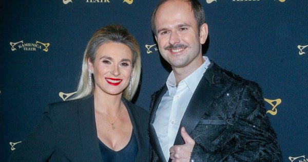 Kajra wskoczyła w kostium kąpielowy. Wygląda jak milion dolarów!