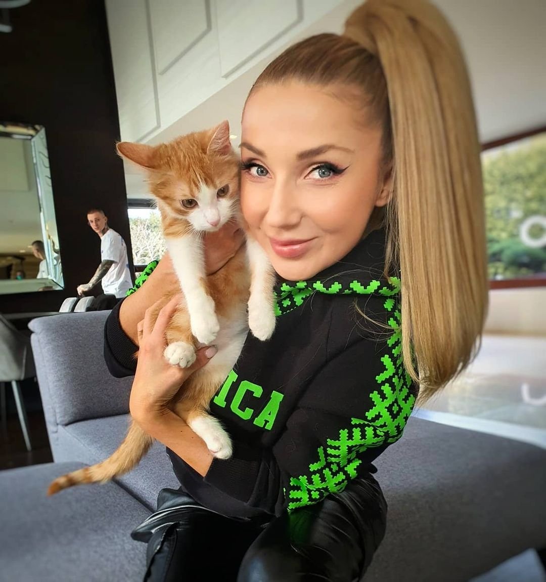 Cleo zachwyciła odmienioną fryzurą! "Wiesz, że pięknie Ci w ...