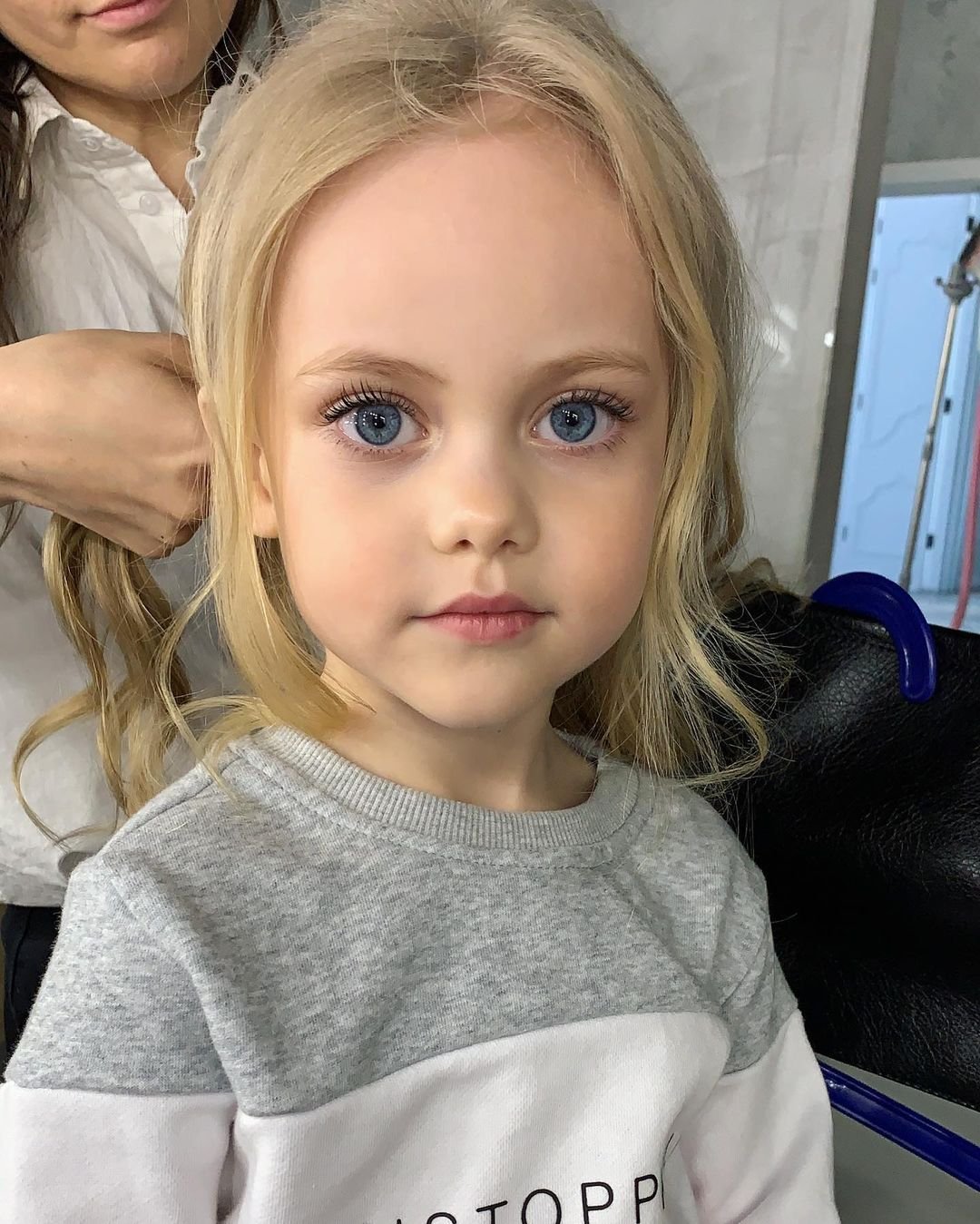 Nazywają ich aniołami! Oto Viola i Dima - najpiękniejsze rodzeństwo ...