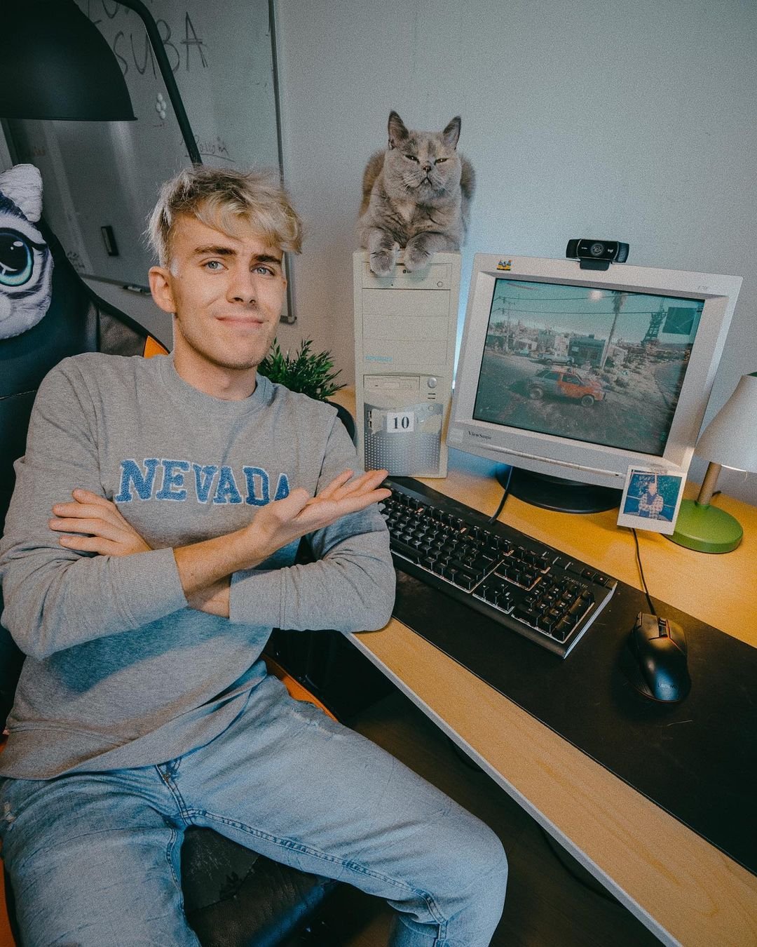 Blowek obchodzi dziś 25. urodziny! Przypominamy, jak Karol Gązwa ...