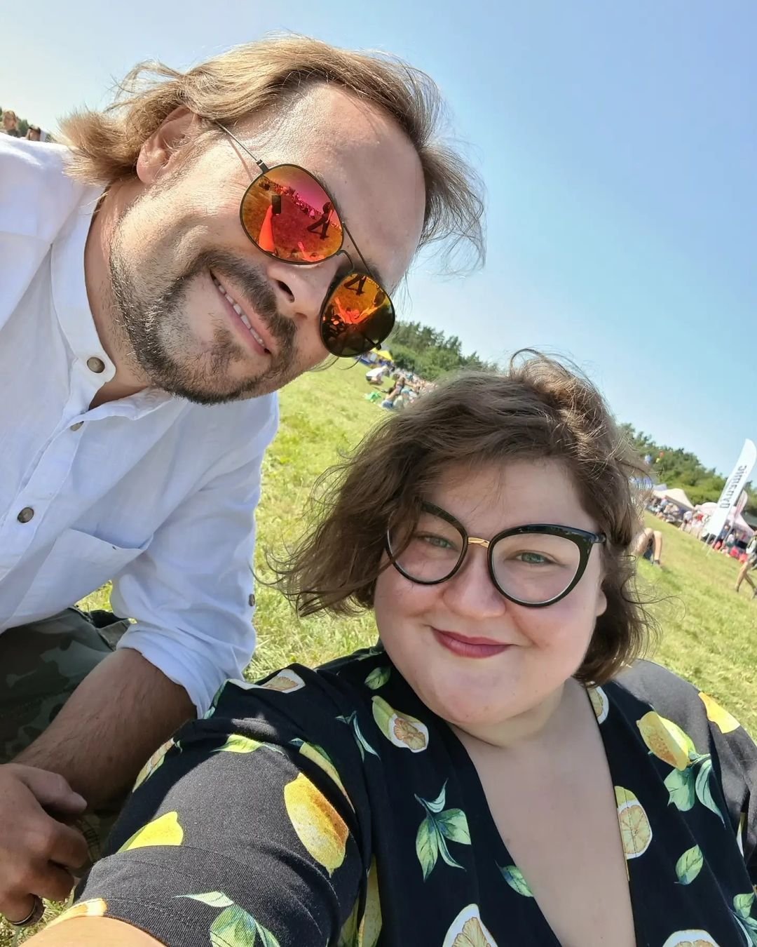 Dominika Gwit w sukni ślubnej! Aktorka pokazała romantyczne zdjęcie z mężem! Dobrana z nich para?