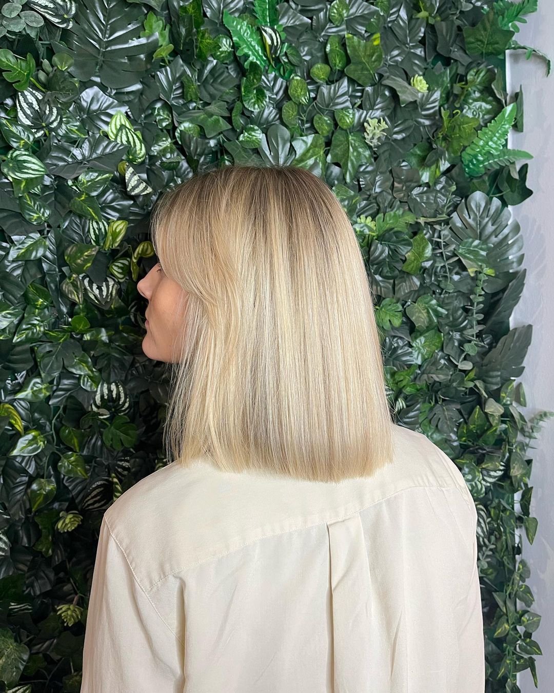 Blond bob w najmodniejszych odsłonach na marzec 2023. Trendy odcienie ...