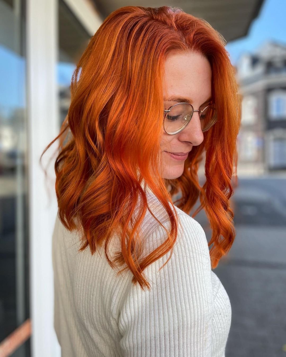 Long bob - jak się go teraz nosi? 15 najmodniejszych propozycji