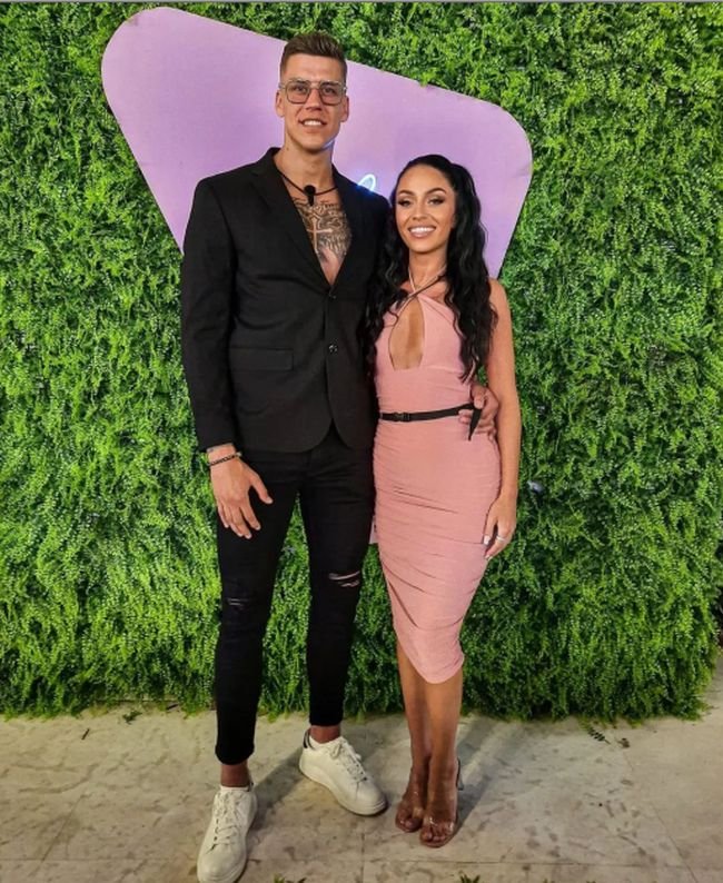 Beata Kurpas z "Love Island" zrobiła sobie nowe zęby! Fortepian Ibisza ...