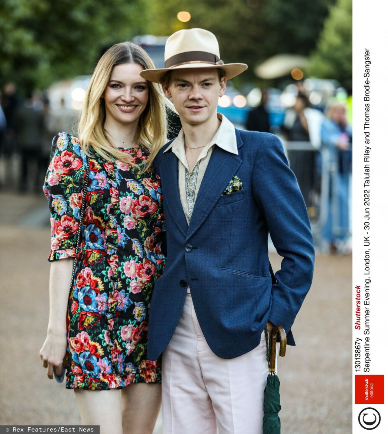 To skomplikowane: była żona Elona Muska zaręczyła się z tym uroczym ...