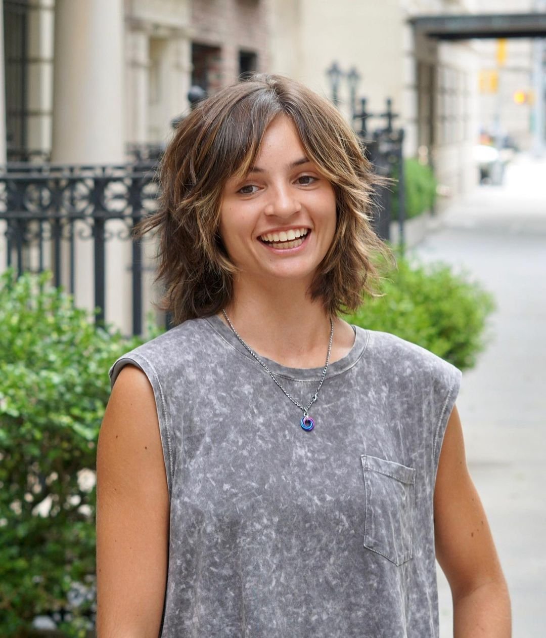 Włosy do ramion w trendach na wrzesień 2023. Najmodniejsze fryzury dla ...