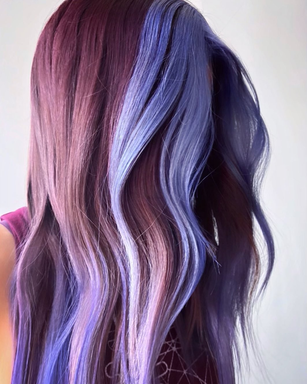 Block color w nowoczesnych odsłonach. 15 modnych i ciekawych propozycji