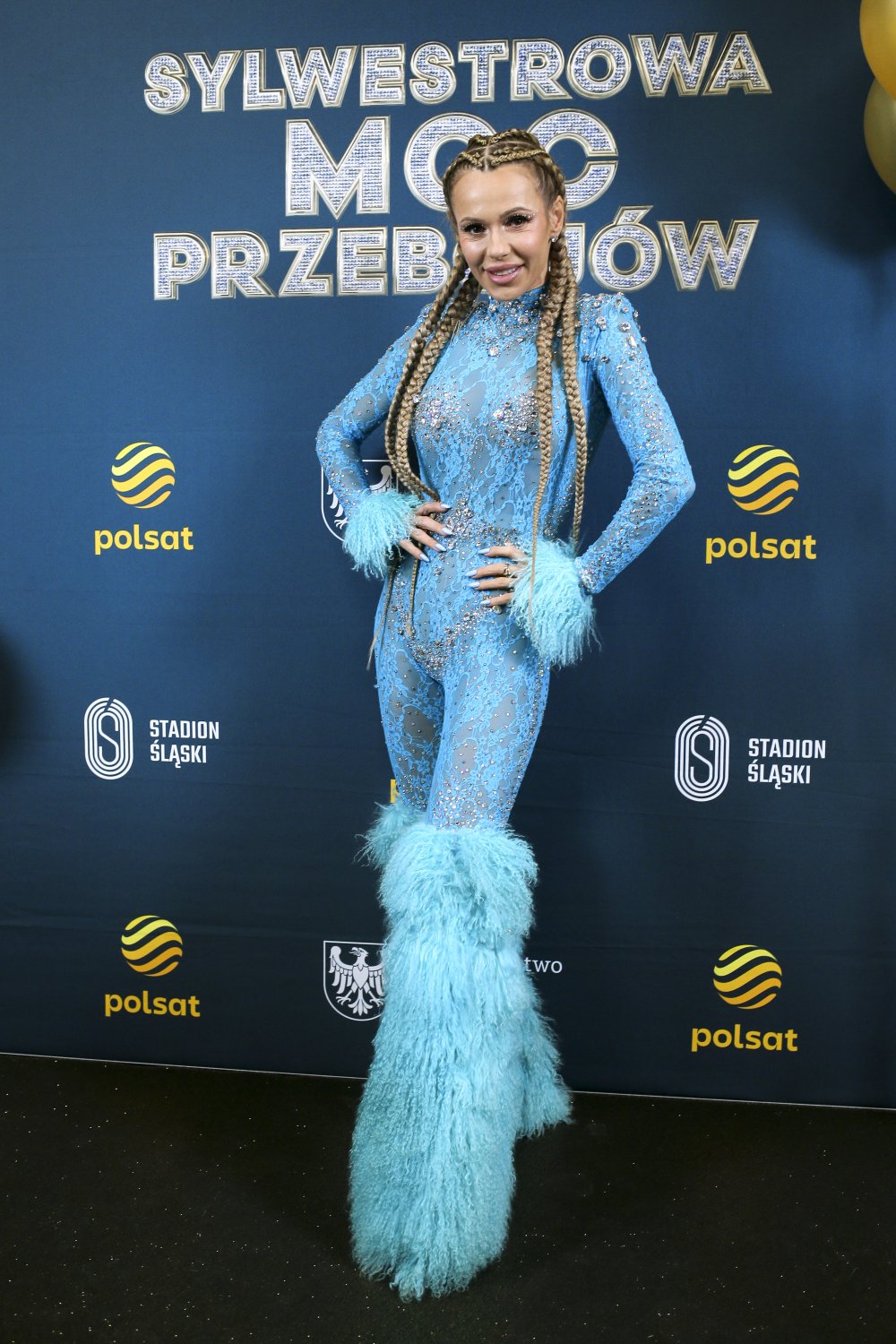 Sylwester w Polsacie: Doda niczym śnieżynka olśniła wszystkich! Jej ...