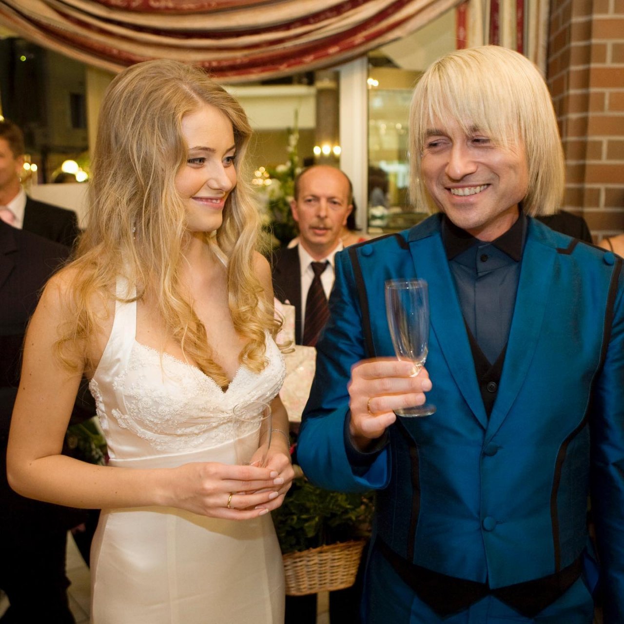 Agata Rubik wzięła ślub 16 lat temu. Miała zaledwie 22 lata i piękną suknię ślubną [stare zdjęcia]