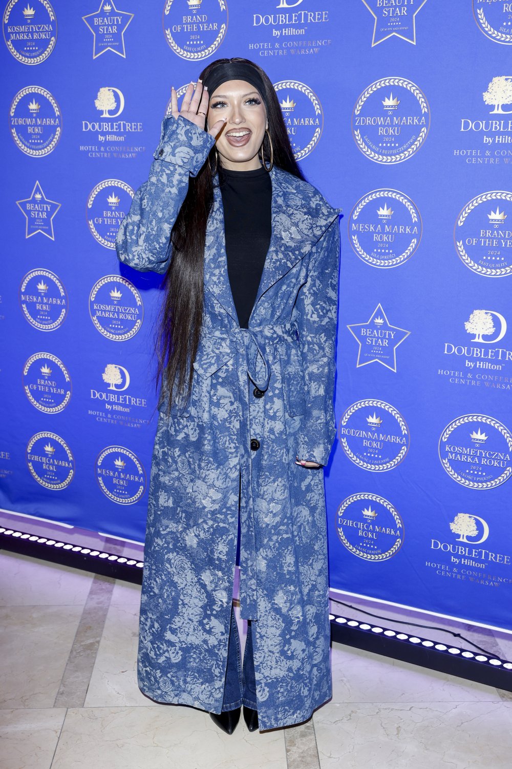 Viki Gabor zaliczyła wpadkę na gali "Kobieca marka roku". Wygląda jak ...