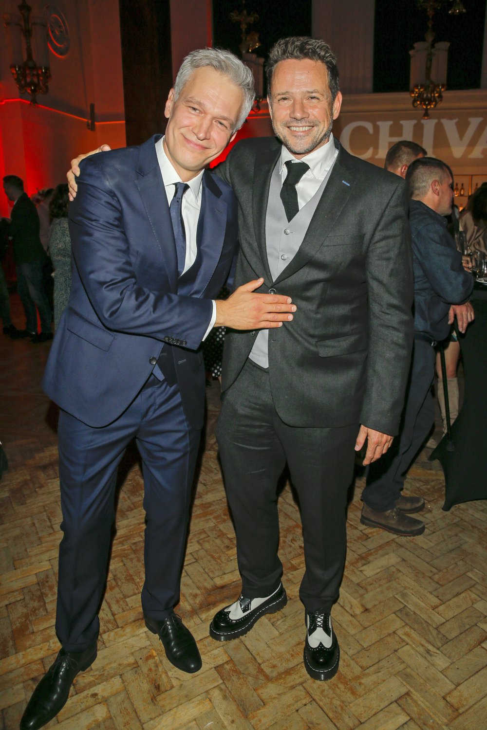 Trzaskający Rafał i Michał Żebrowski to kumple ze szkolnej ławy. Kiedyś ...