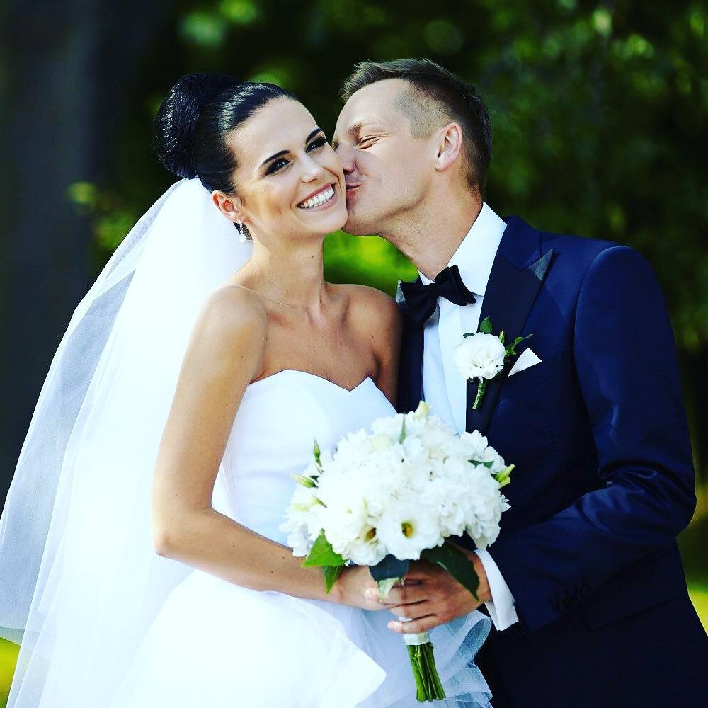 Przypominamy bajeczny ślub Marcina Mroczka. Zadziorna panna młoda ...