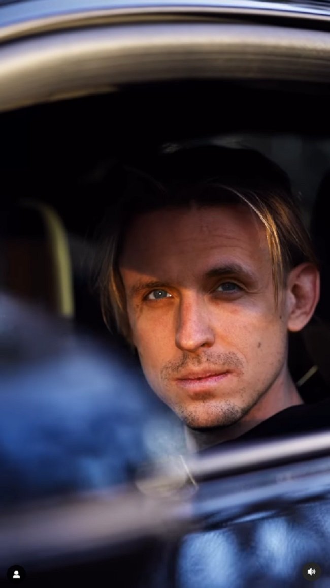 Brat Natalii Kukulskiej wygląda jak Ryan Gosling. Piotr przez lata ...