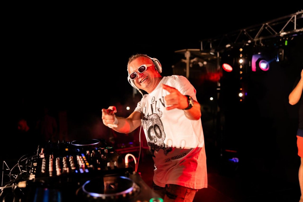 Nie żyje DJ Hazel. Michał Orzechowski miał zaledwie 44 lata. Ciało ...