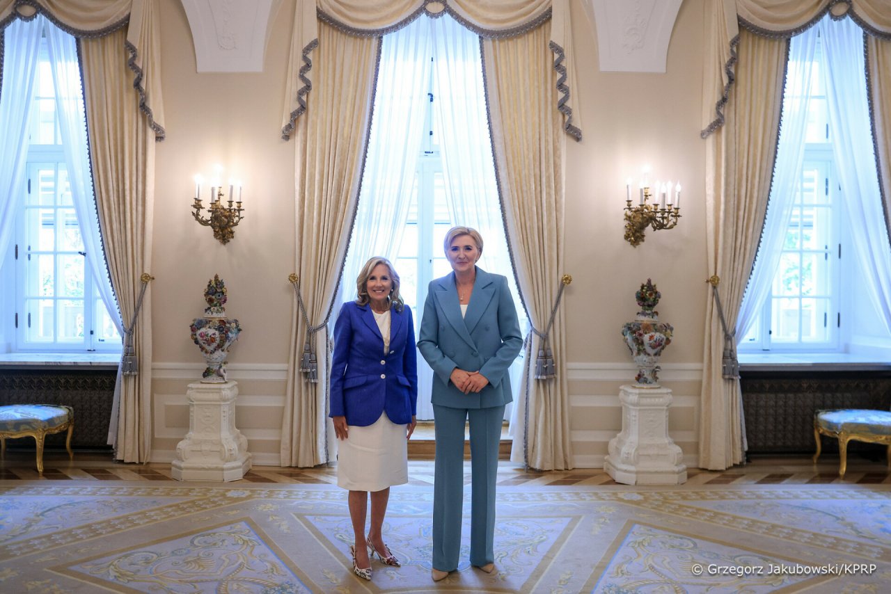 Agata od Andrzeja spotkała się z Jill od Joe. Jedna z pań odsłoniła ...