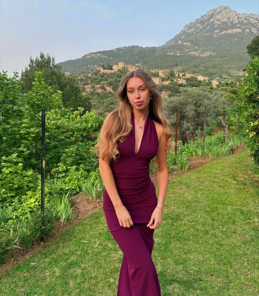 Anita Lipnicka pokazała dorosłą córkę. Pola ma figurę modelki, twarz anioła i włosy Roszpunki