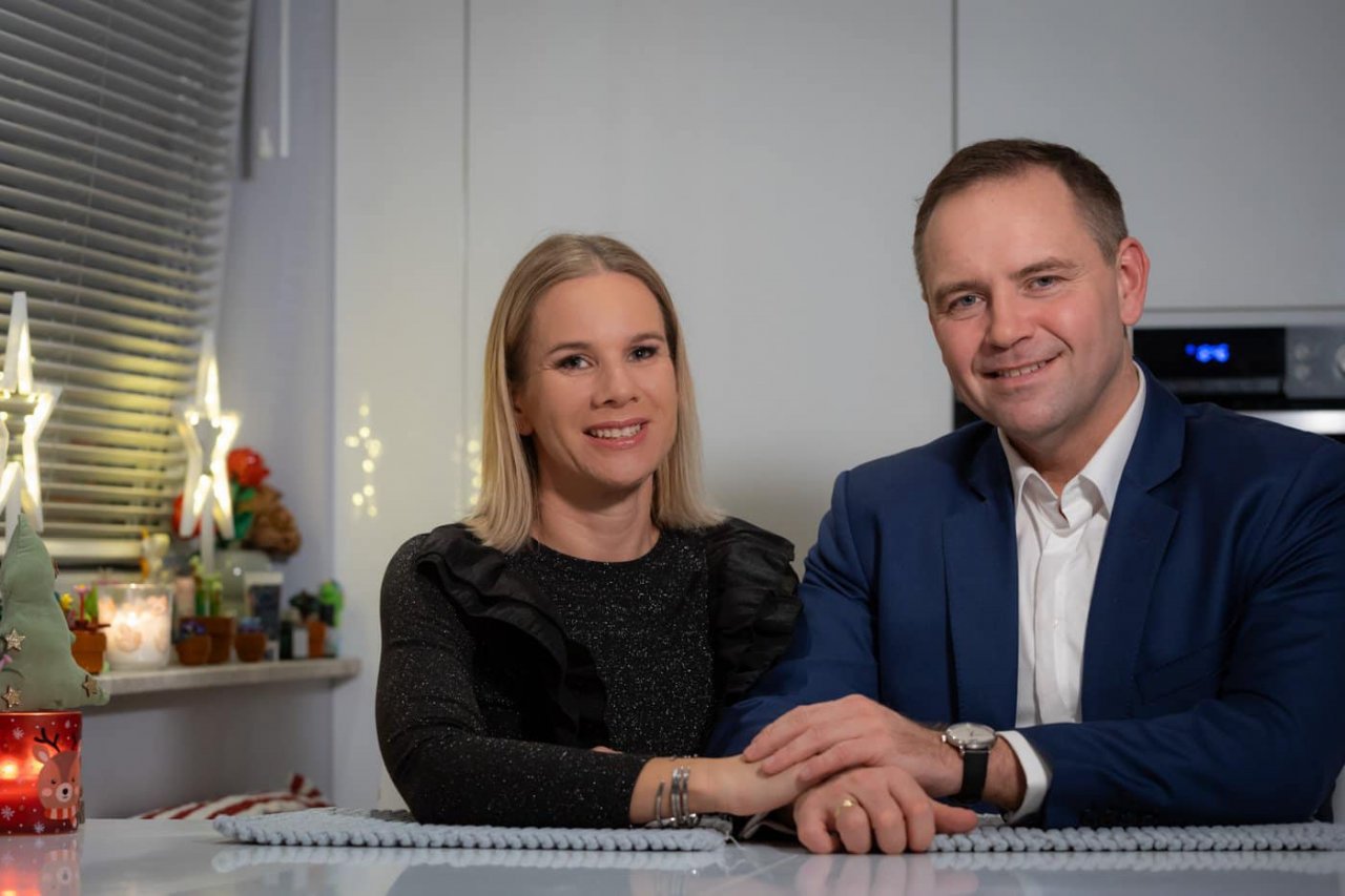 Polityczne trzęsienie ziemi! Polacy wskazali lidera zaufania. Bolesny upadek Nawrockiego