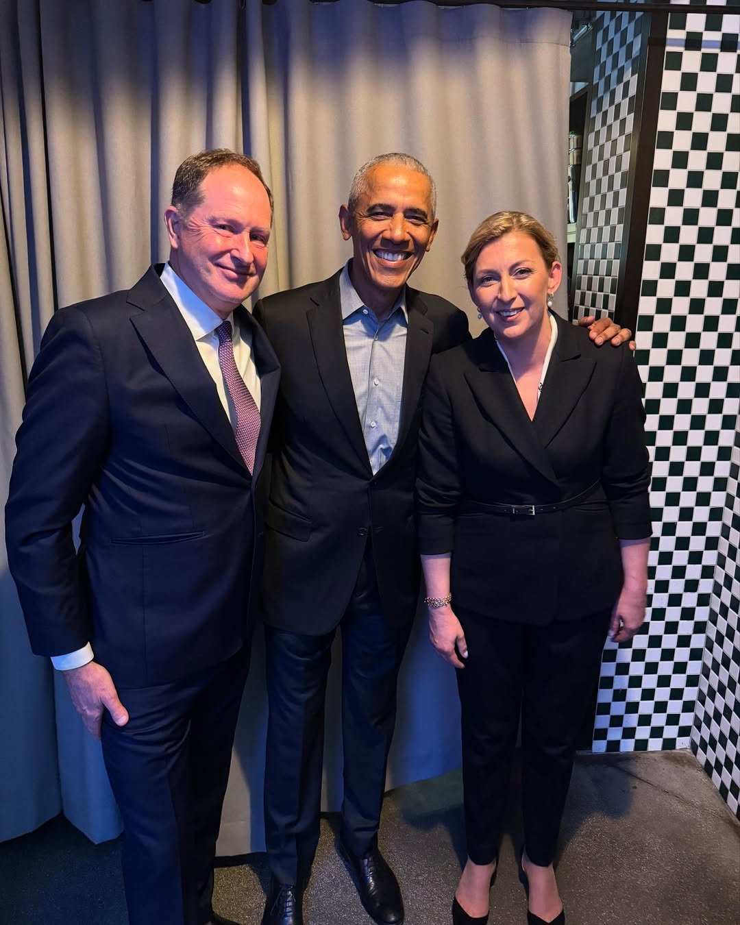 Dyplomatyczny skandal. Partnerka ambasadora USA trzykrotnie odmówiła Dudom