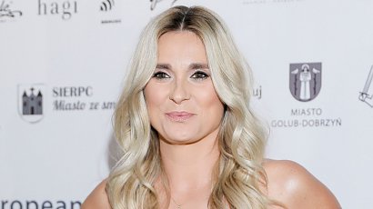 Kajra w mini z płyt CD. Wygląda jak dyskotekowa kula! Zadała szyku?