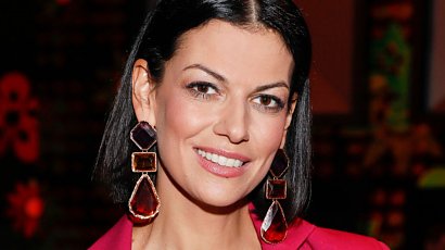 Alżbeta Lenska w wiosennej stylizacji. Zielone szpilki i TAKIE nogi to ...