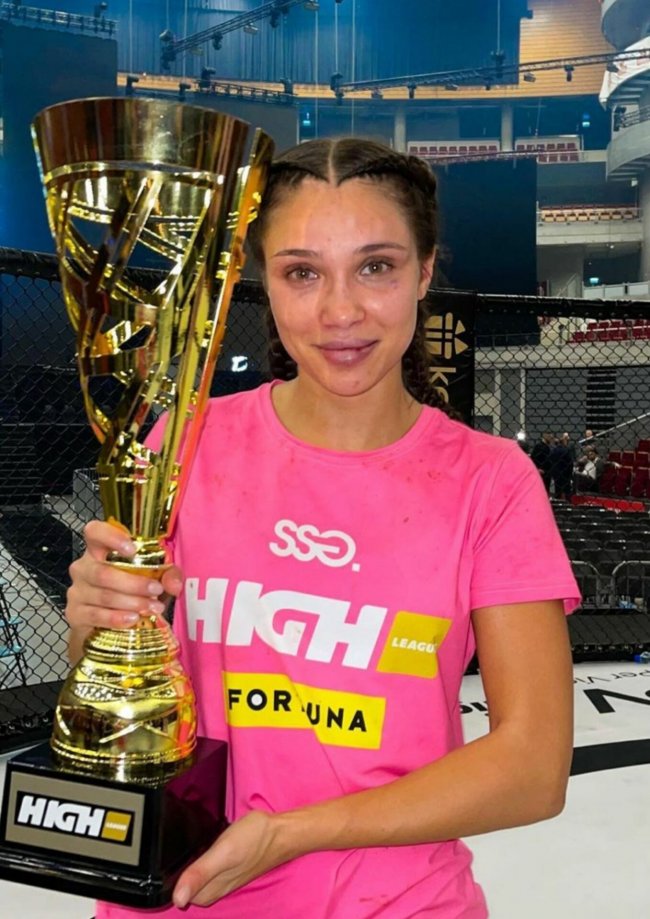 Team X: Natsu relacjonuje pierwszy koncert! Jak sobie poradziła, pomimo ...