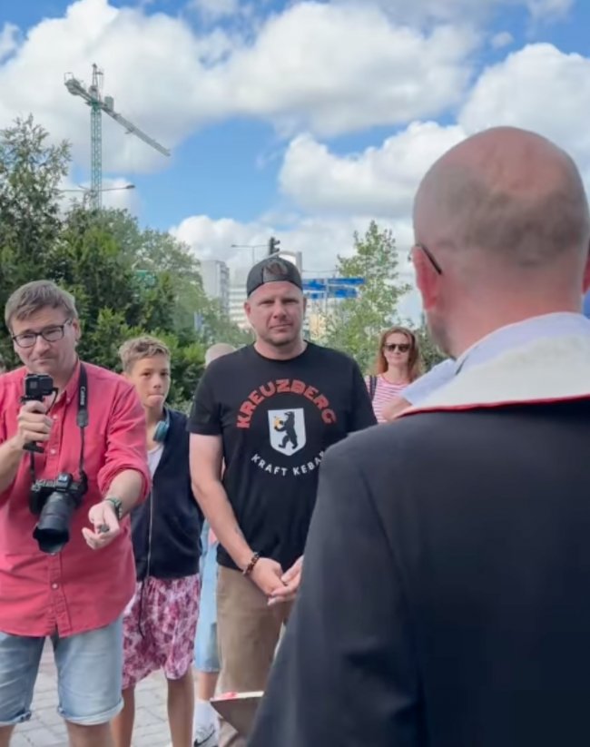 Filip od kebabów zawierzył życie opatrzności Bożej. "W tym kościółku ...